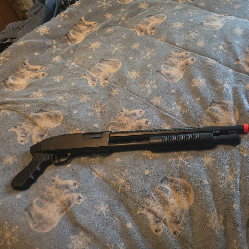 AMG Mossberg M500 Shotgun w/Pistol Grip,clip | eBay