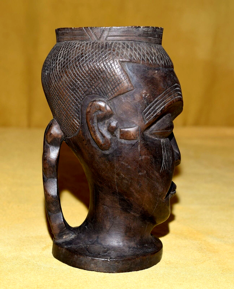 Antique Kuba Tribe Hand Carved Mbwoongntey Wooden Palm Wine Cup Congo ...