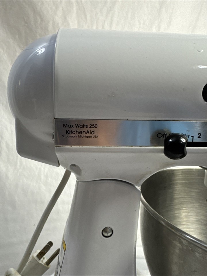 KitchenAid Classic Stand Mixer Model K-45SSWH Tilt-Head 10-Speed W ...