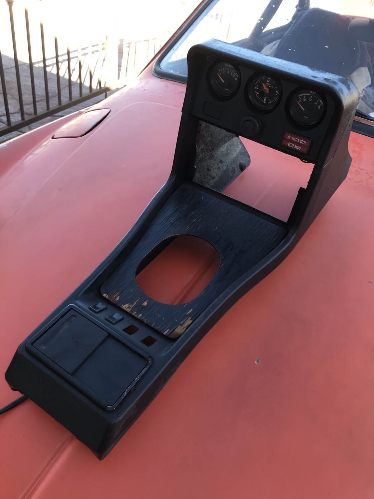 Complete early porsche 924 944 center console W VDO gauges Clock Volt ...