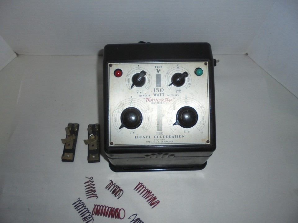 LIONEL 150 WATT V TYPE TRAIN TRANSFORMER RUNS 2 TRAINS & ACCESSORIES ...