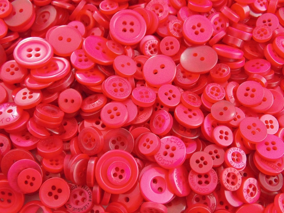 100 x Small Mixed Buttons - Bulk, Art, Scrapbooking, Card Making ...