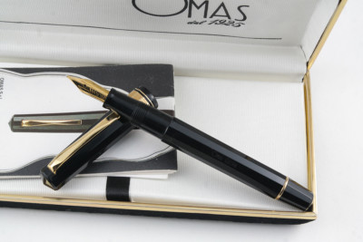 Omas Extra Black Dama Fountain Pen - Medium 18k Gold Nib | eBay