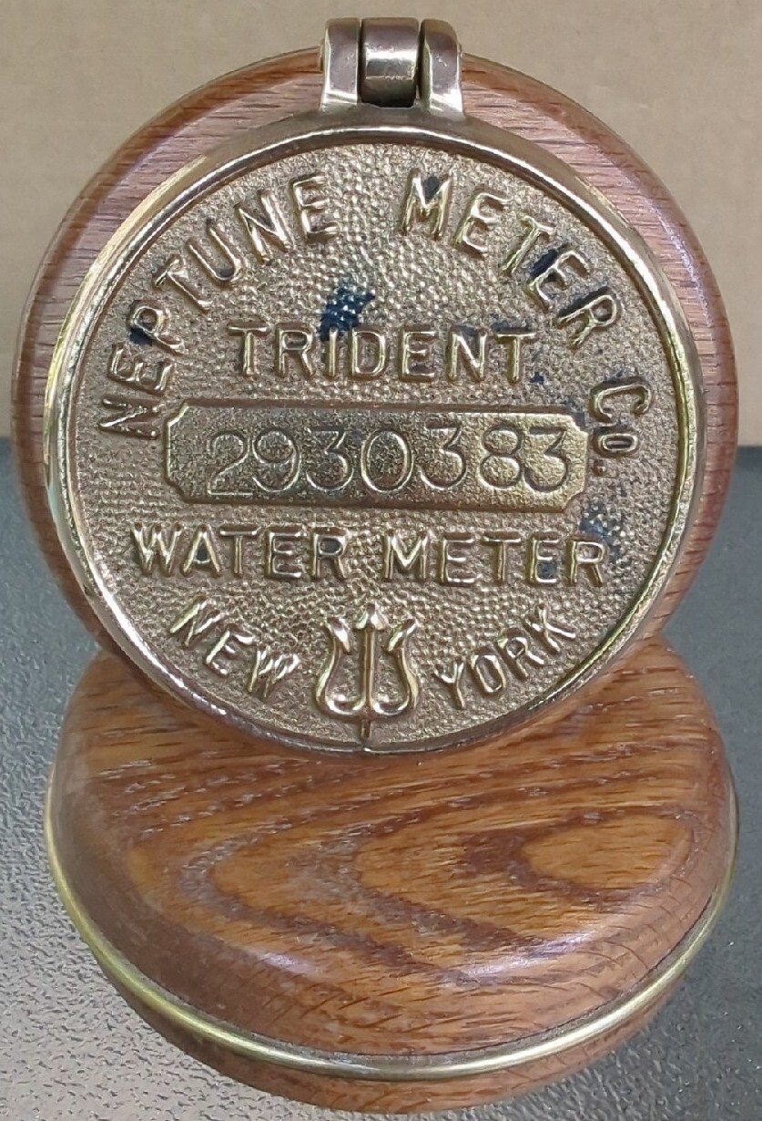NEPTUNE METER CO. CLOCK WOOD WATER METER TRIDENT NEW YORK SMALL VTG ...