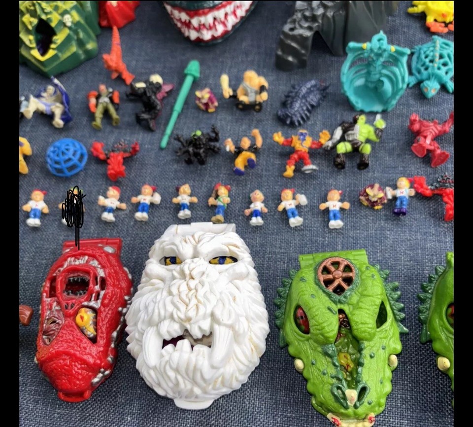 Huge Lot 1990s Mighty Max Action Figure Sets & Pieces Bluebird Skull ...