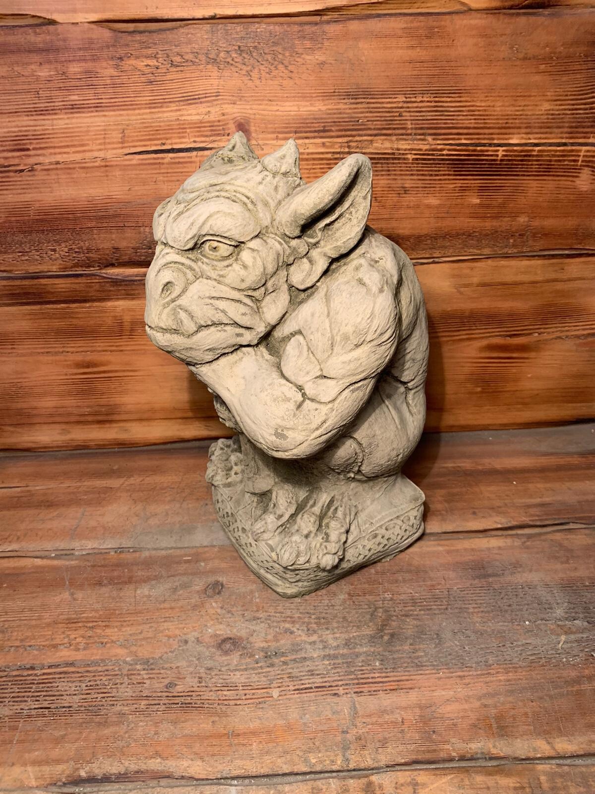 STONE GARDEN LARGE SWORD GARGOYLE GREMLIN PILLAR CAP STATUE ORNAMENT ...