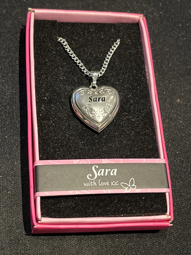 Heart Picture Locket With Love Necklace 16-18" Chain Sara | eBay
