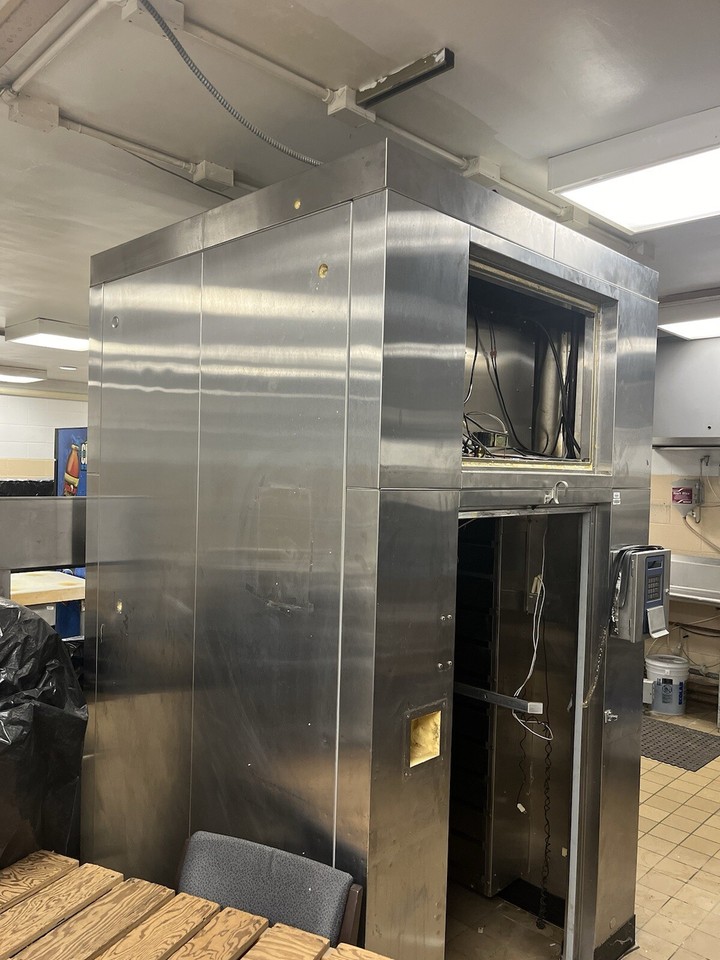 Vulcan Roll In / Walk in Blast Chiller Freezer W/ Condenser, Compressor ...