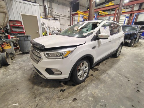 2017 FORD ESCAPE Drivers side Quarter Window 98K 282042 | eBay