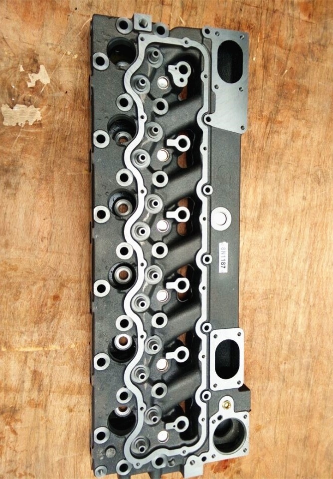 Indirect Injection Complete Cylinder Head w/Valves for Caterpillar ...