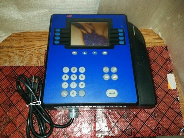 ADP Kronos 4500 Series Time Clock 8602800-801 for sale online | eBay