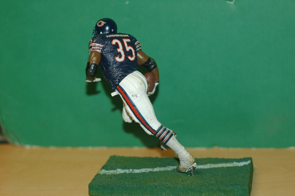 Mcfarlane NFL Neal Anderson Chicago Bears custom football figure statue ...