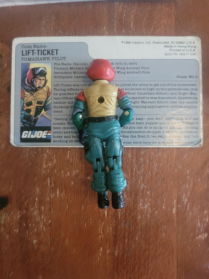 1986 Vintage Hasbro G.I. Joe LIFT TICKET TOMAHAWK PILOT Action Figure 3 ...