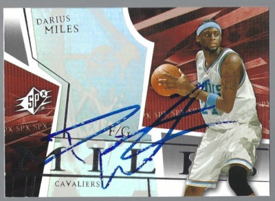 2003-04 Upper Deck SPx basketball #11 Darius Miles IP autograph signed ...