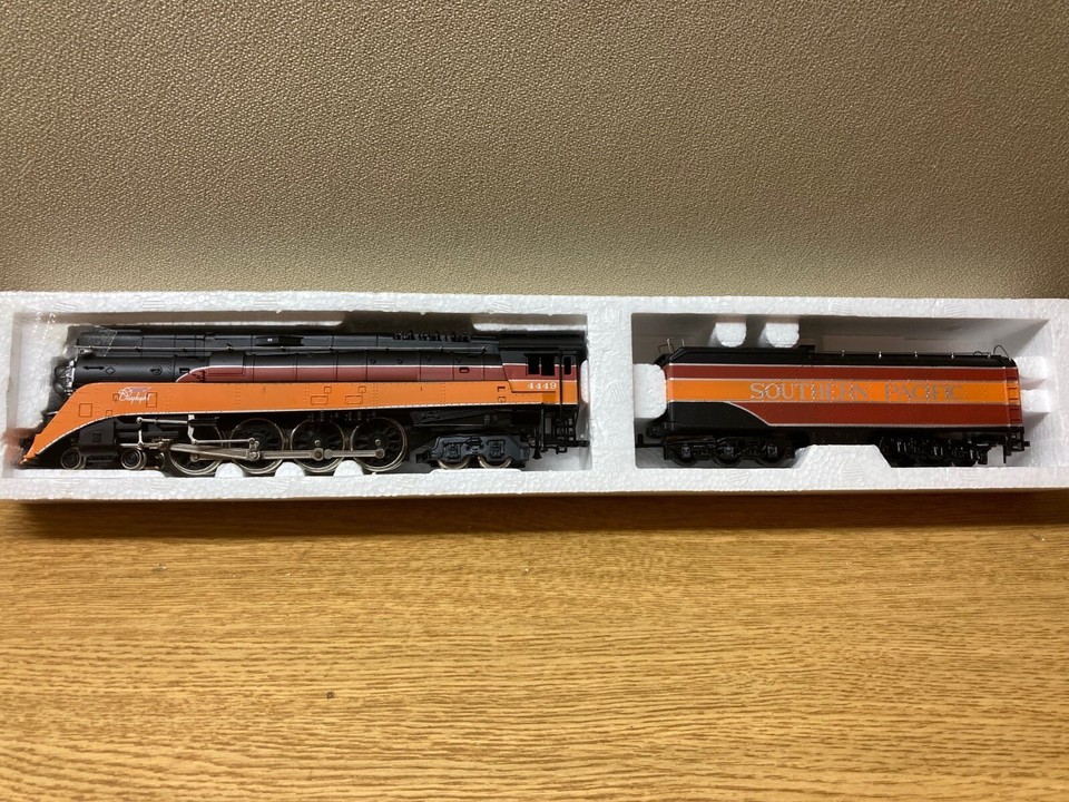 BACHMANN 'THE DAYLIGHT' REPLICA 4-8-4 GS4 4449 SOUTHERN PACIFIC STEAM ...
