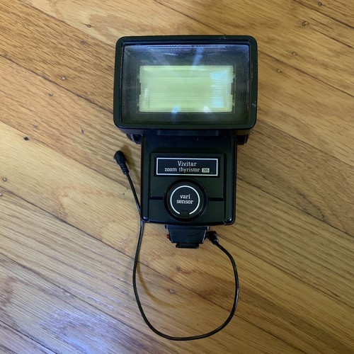 VIVITAR 285 HV Zoom Auto Thyristor Shoe Mount Flash w/Vari Sensor VGUC ...