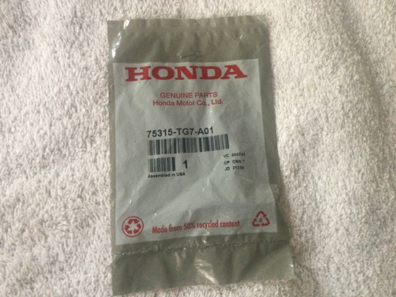 HONDA OEM 2018 Ridgeline Exterior-Rear-Lower Molding Clip 75315-TG7-A01 ...