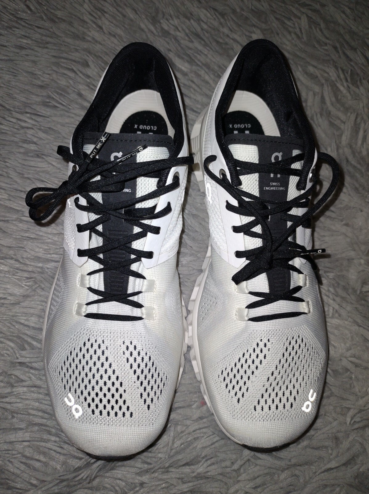 On Cloud Swiss Engineering Cloud X Black Running Shoe… - Gem