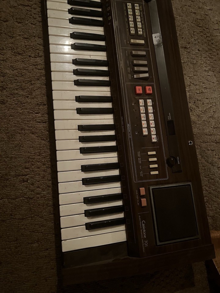 Vintage Casio Casiotone 701 Keyboard/Synthesizer 1980s Good Sound | eBay