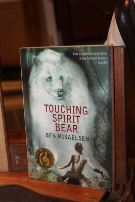 Vintage 2001 Paperback Touching Spirit Bear Ben Mikaelsen | eBay