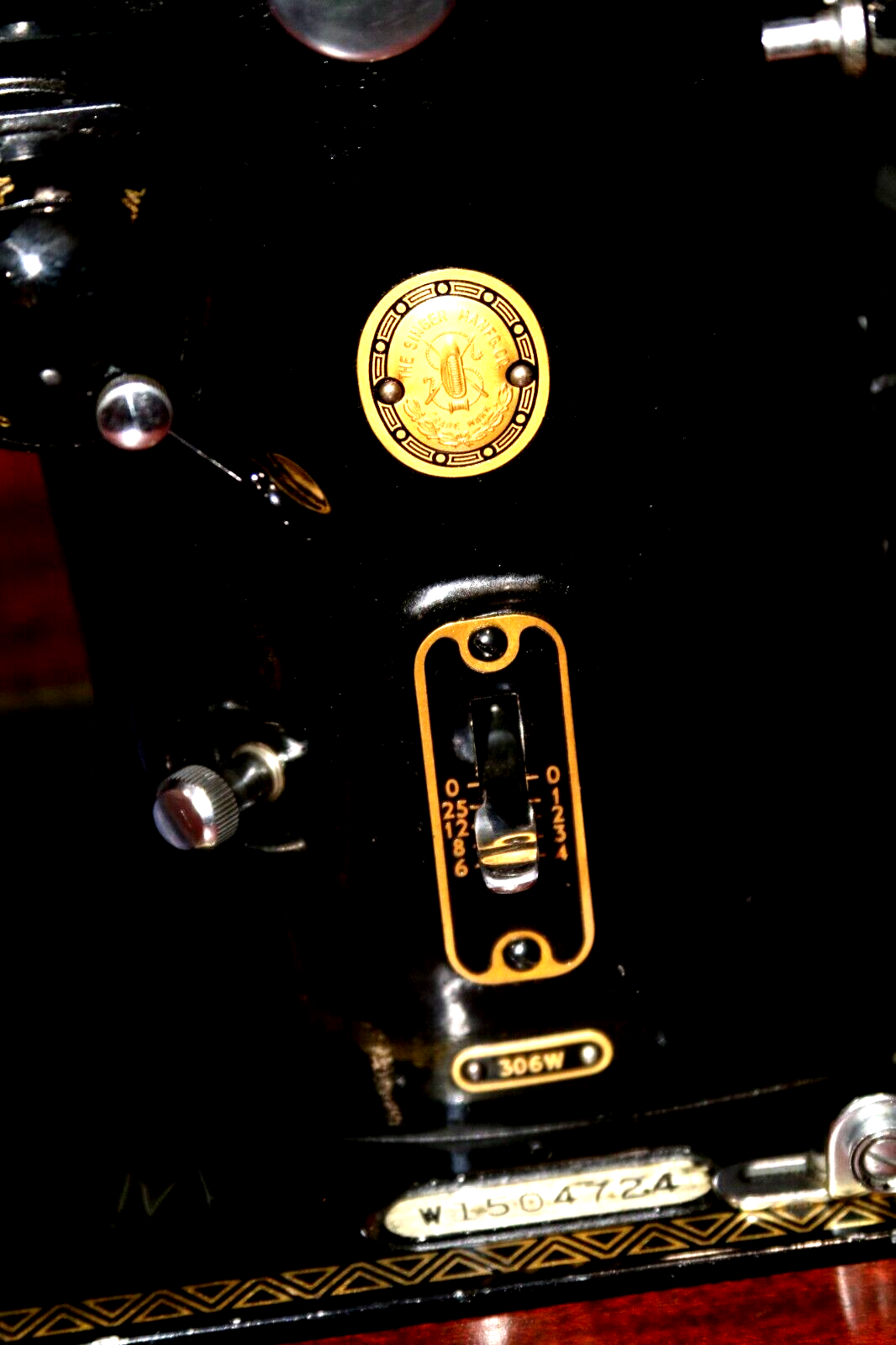 SINGER 306W Sewing Machine ` WORKS GREAT!! No Table! | eBay