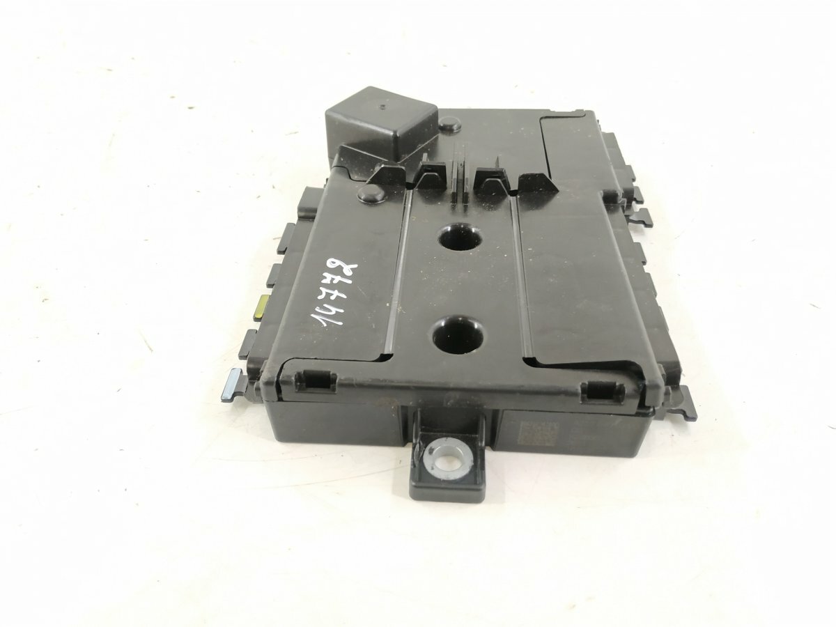 MERCEDES-BENZ E-CLASS T-MODEL S213 FUSE BOX A 2135406200 for sale ...