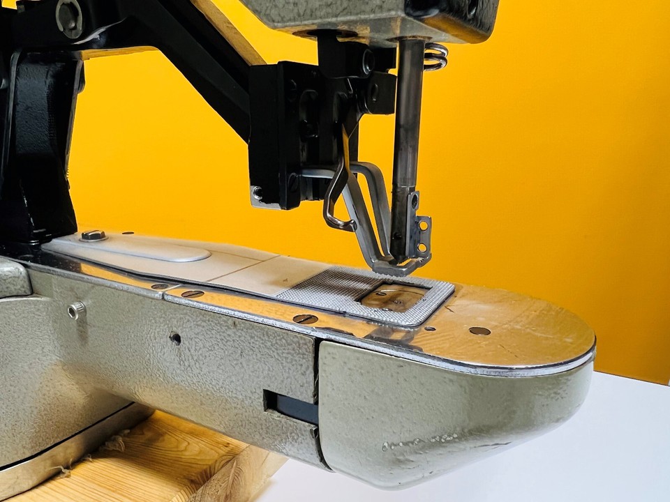 Juki LK-1852 Industrial Sewing Lockstitch Bartacking Machine. *For Parts Repair* | eBay