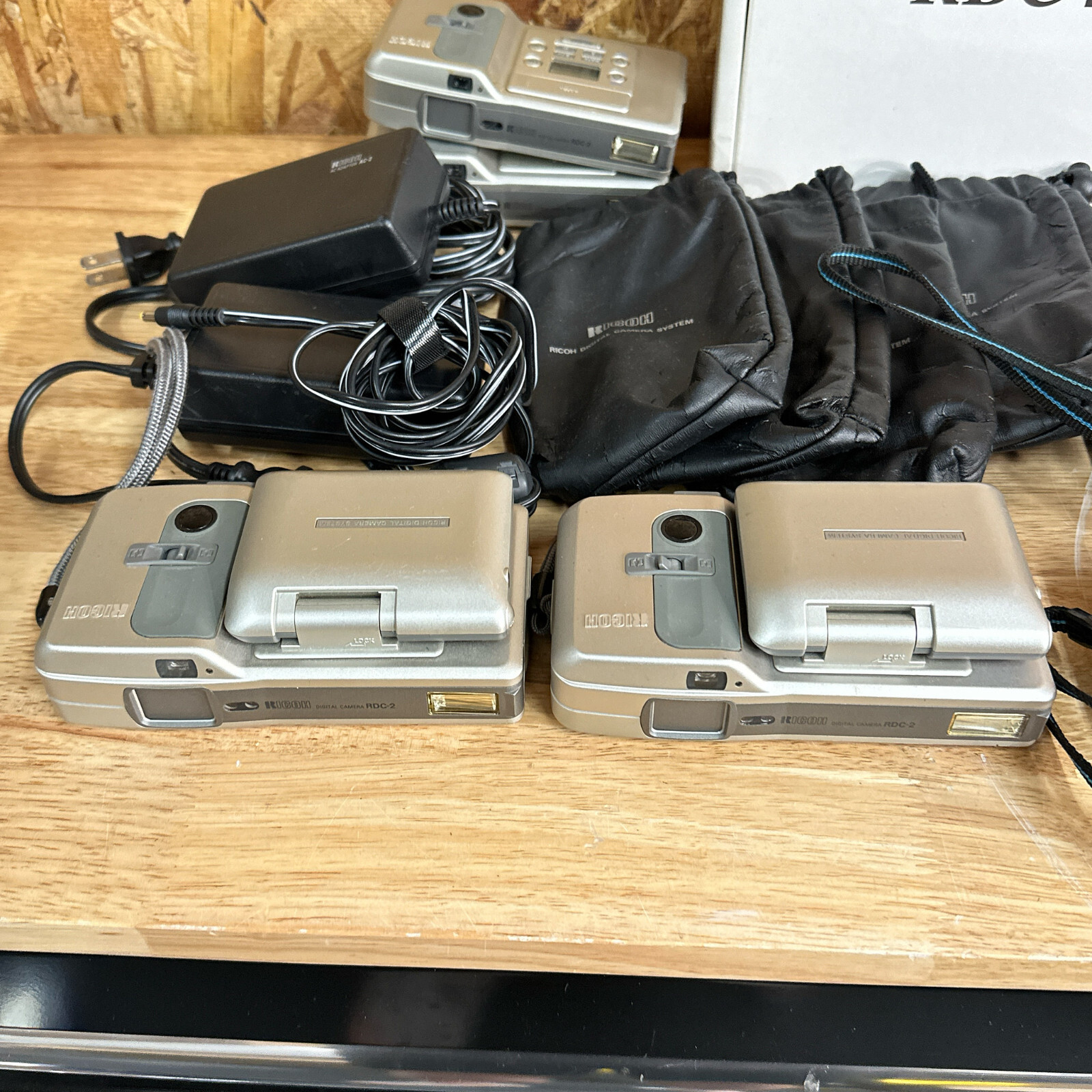 Lot of 7 Ricoh Model RDC-2 Camera w/ Remotes, AC Power Supply, Transfer ...