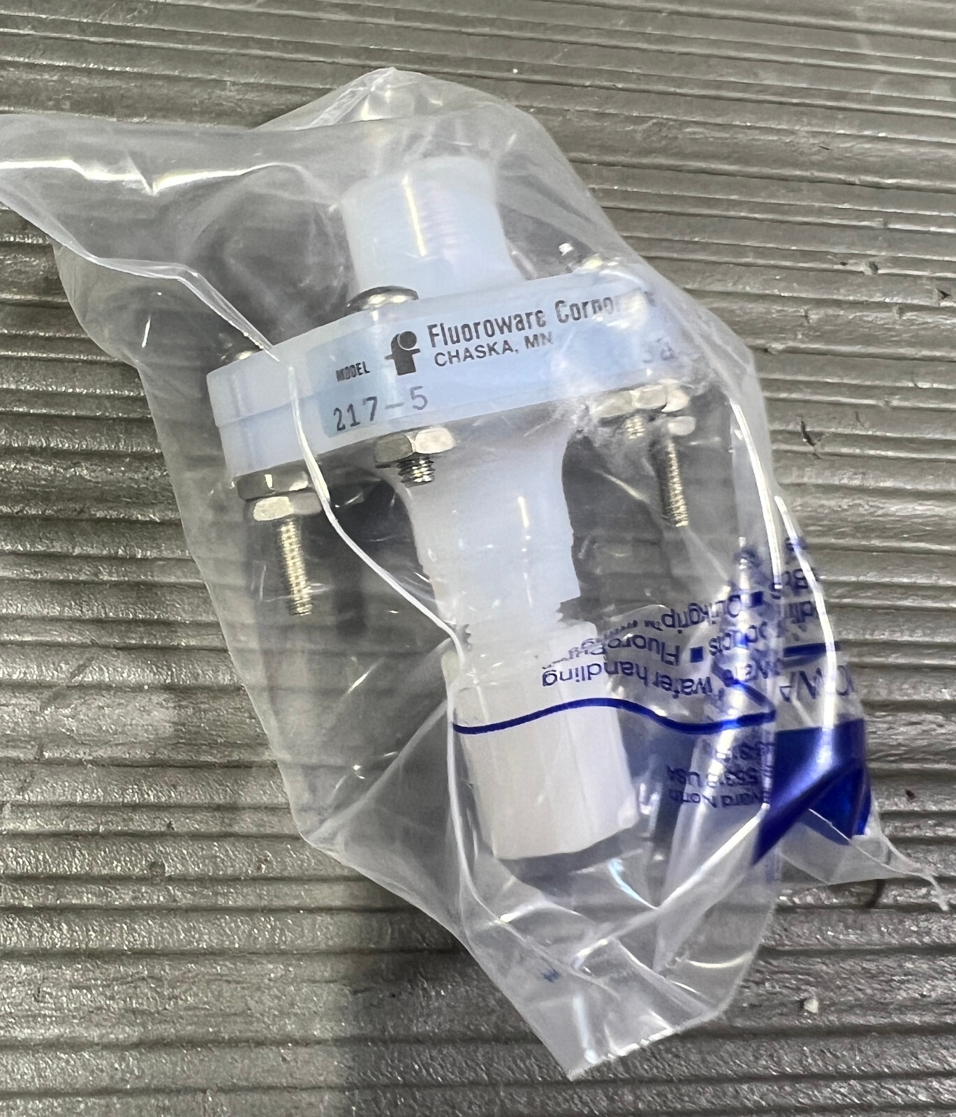 New Entegris Fluoroware Galtek gauge protector P/N 217-5 with adapter P ...