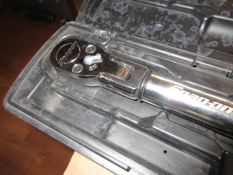 Snap-on 1/2" Drive Flex-Head TechAngle® Torque Wrench 15–300 ft-lb ...