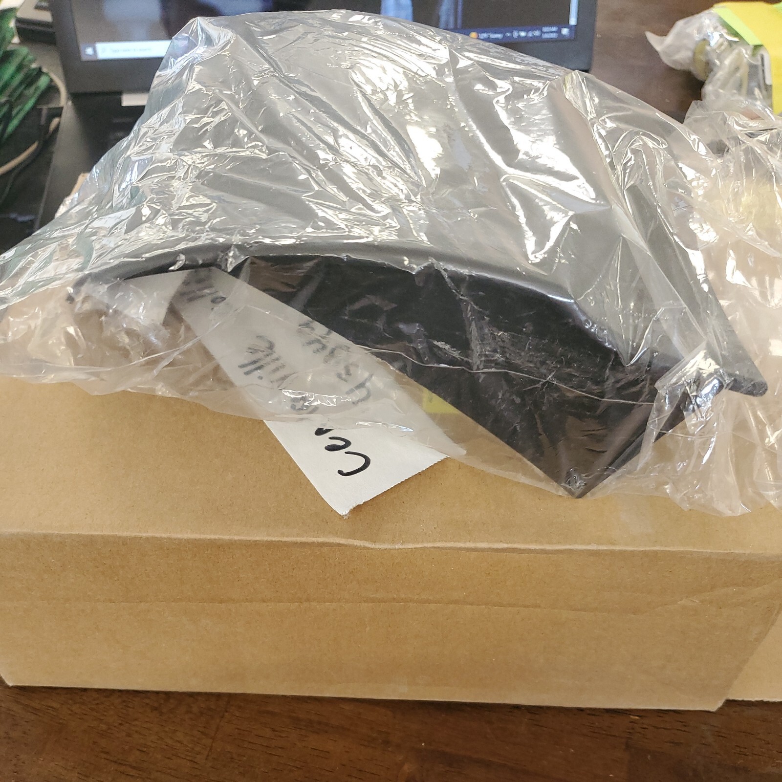 Lower Molding - Land-Rover (LR082947) | eBay