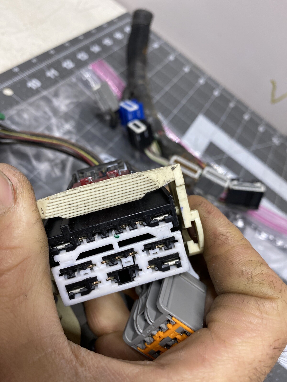 2006 2010 CHRYSLER PT CRUISER FUSE TIPM 56049719AQ Wiring Harness ...