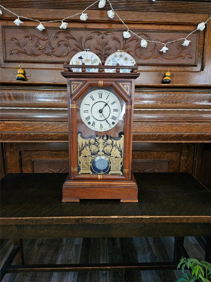 Seth Thomas City Series "Omaha" Shelf Clock | eBay