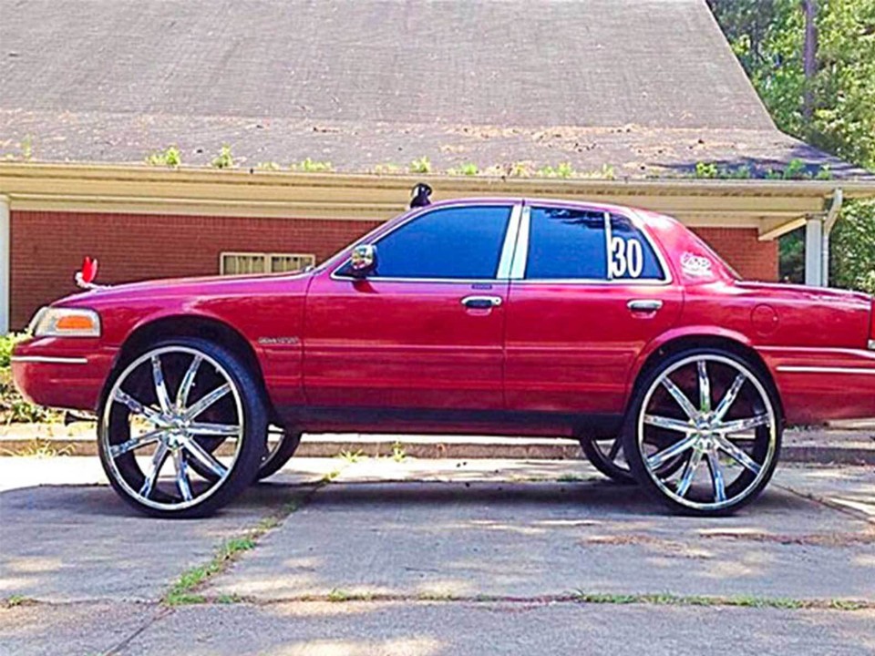 Crown Vic lift kit 98-02 Grand Marquis Donk suspension Town Car 24 26 ...