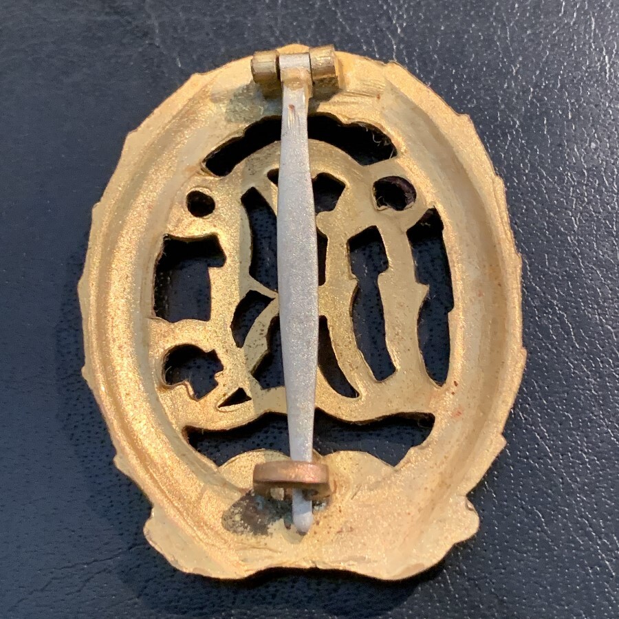 D.R.L. Sports Badges pre-1937, First Class Badge in Gold, Extremely ...