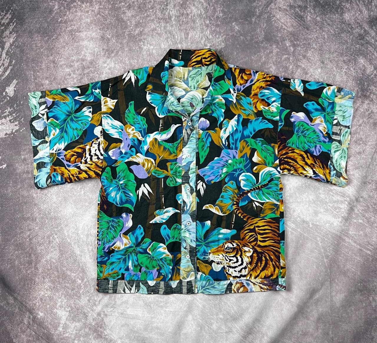 Runway KENZO Memento 2 Jungle Pattern Reversible Hawa… - Gem
