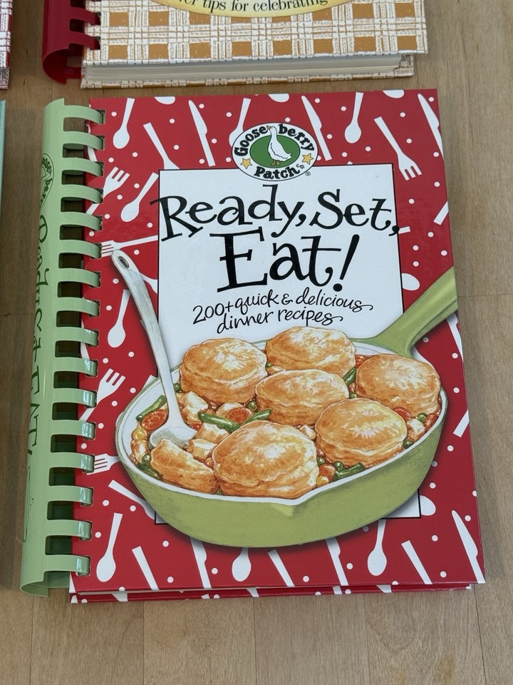 Gooseberry Patch Spiral Bound Cookbooks Lot Of 4 Quick Easy Slow Cooker ...