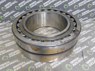 NEW SKF 23136 CC/C3W33 Spherical Roller Bearing 180mm Bore 300mm O.D ...