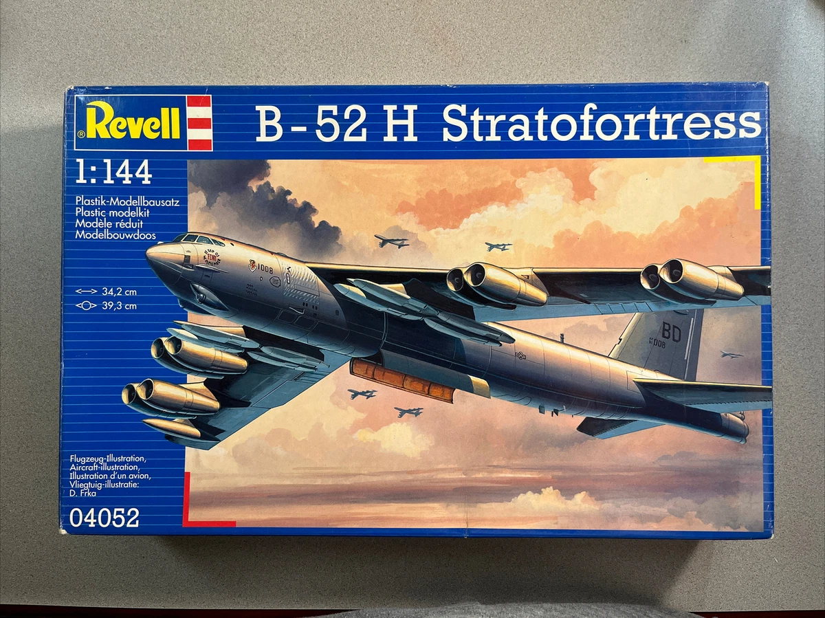 B 52 Model Kits