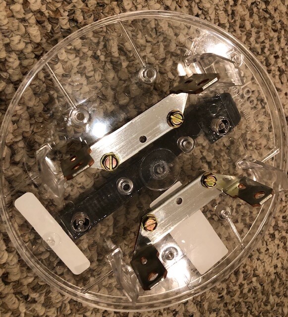 EKSTROM JC-4B Metering 320A,1-Phase 4 Jaw Jump Cover 600V NEW LOT OF 60 ...