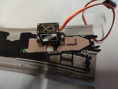 Servo Weichenantrieb für Roco Line mit Bettung | eBay