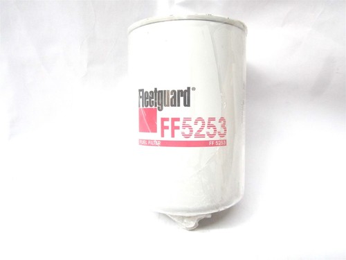 FF5253 NEW FLEETGUARD FUEL FILTER BF7546 P557440 P1103A LFF5926 | eBay