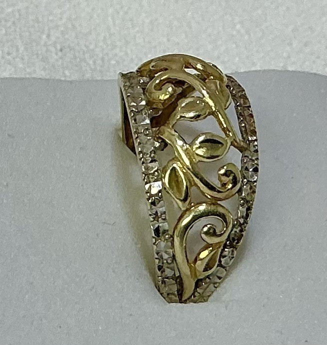 10K Yellow And White Gold Ring Size 8.75 Pretty Swirl Leaf Design 1.95g ...