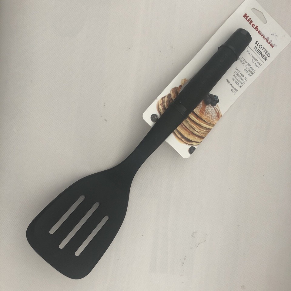 New KitchenAid Black Soft Silicone Slotted Turner Lifter (Soft Silicone ...