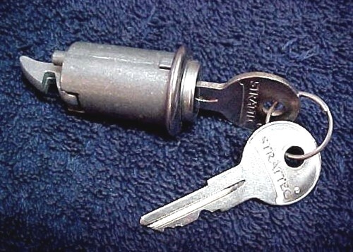 New AMC Rambler Glove Console Lock With Keys 58 59 60 61 62 63 64 65 66 ...