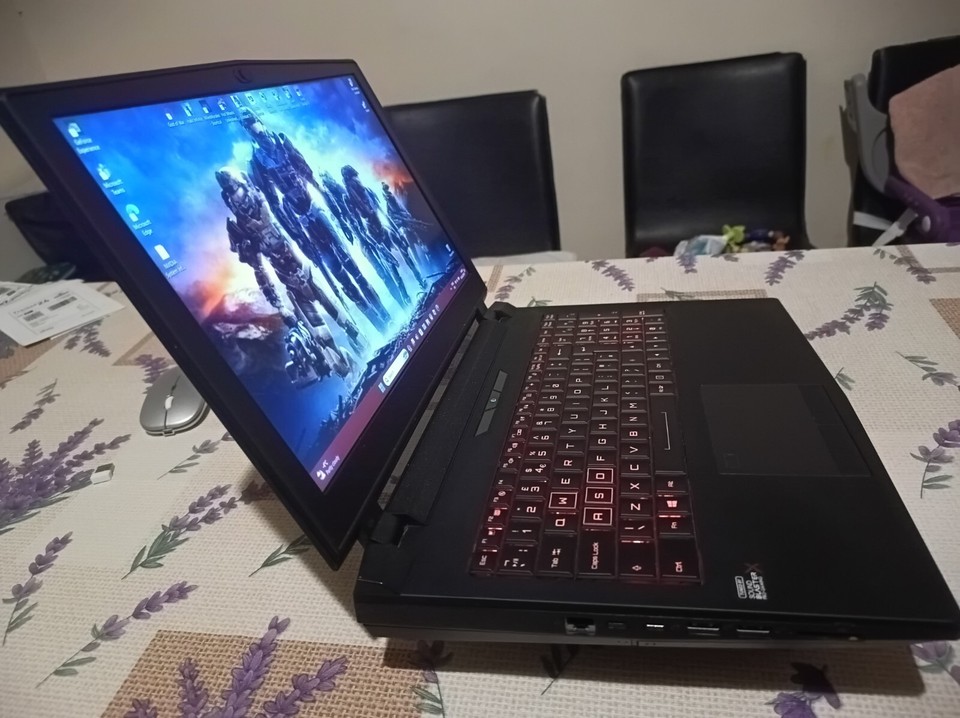 Clevo P751 TM1 15" i7 9700k 3.7GHz - 4.7GHz Xbox VR Gaming Laptop | eBay UK