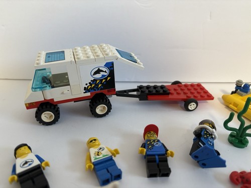 Lego 6556 Scuba Squad Vintage Complete With Extra Mini Figs And Pieces ...