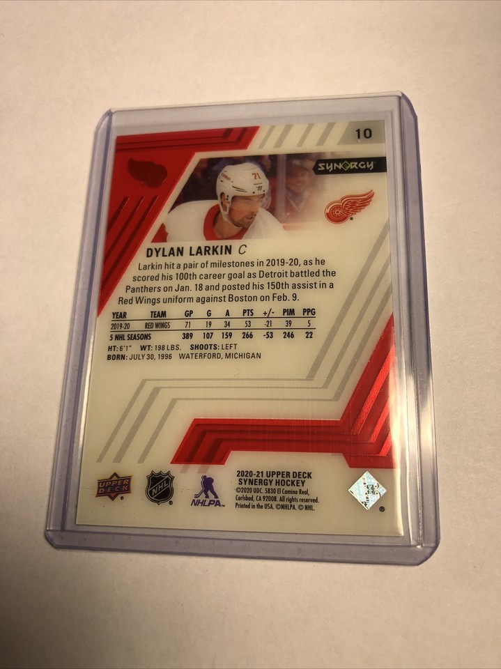 2020-21 UD Synergy Red Base #10 Dylan Larkin | eBay