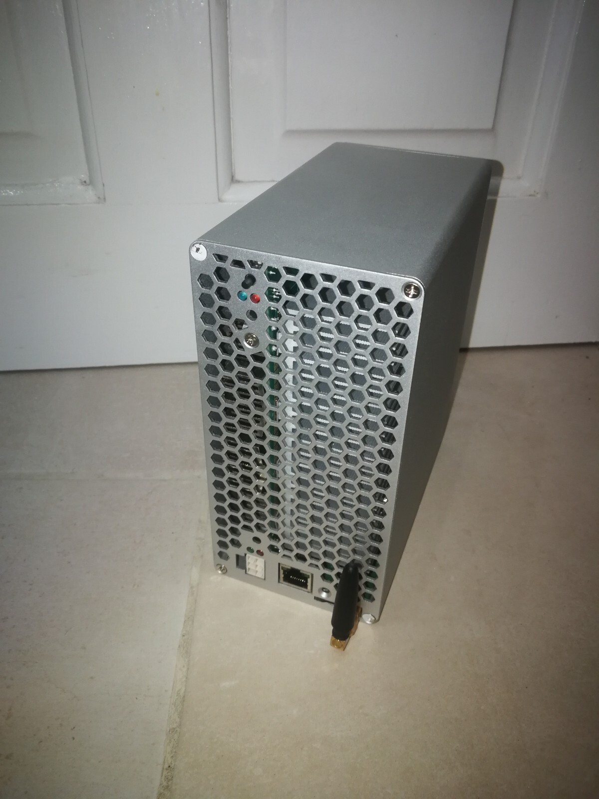 Goldshell SC BOX Miner Siacoin 900GH/S 200W WiFi | eBay UK