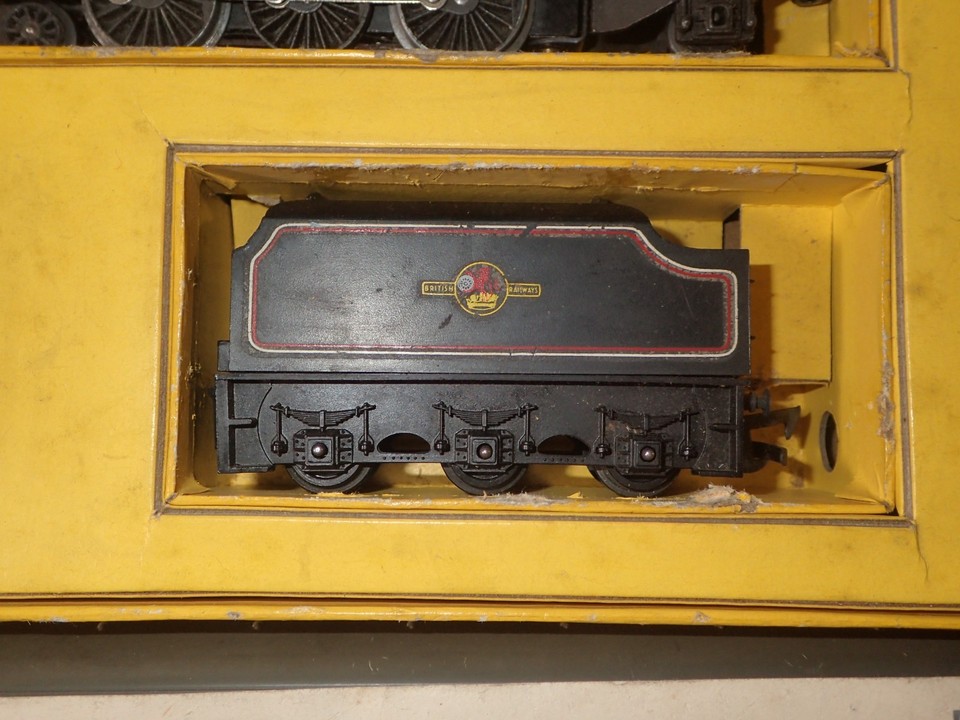 Triang Railways R3A OO Gauge Princess Elizabeth Train Set Boxed Lot ...